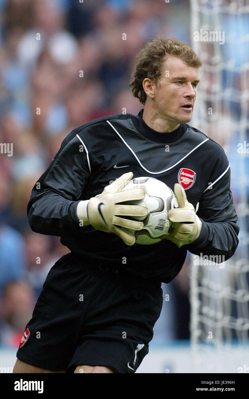 JENS LEHMANN ARSENAL FC CITY OF MANCHESTER STADIUM MANCHESTER ENGLAND ...