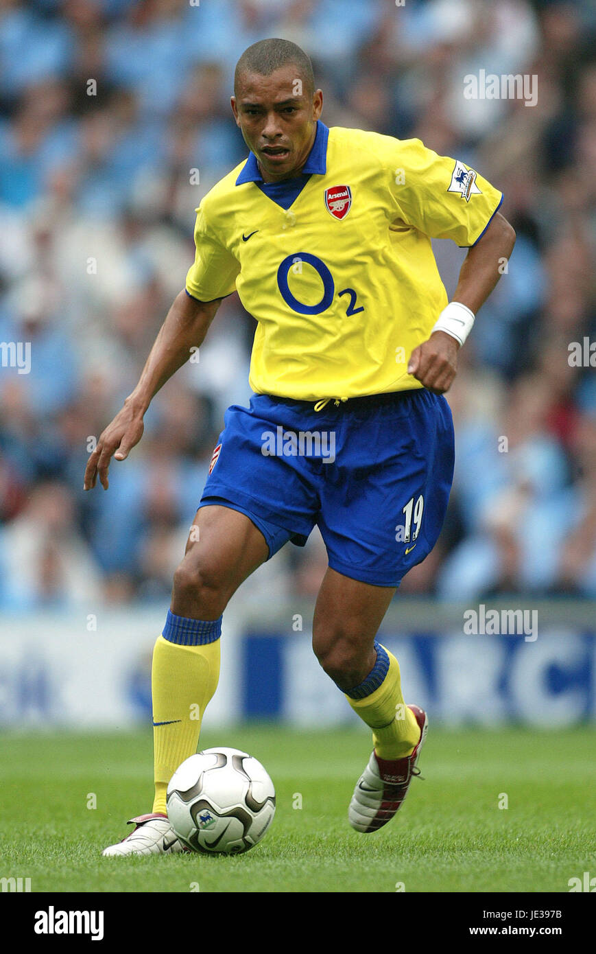 GILBERTO SILVA ARSENAL FC CITY OF MANCHESTER STADIUM MANCHESTER ENGLAND ...