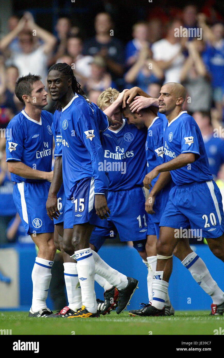 Leicester football celebrate hi-res stock photography and images - Alamy