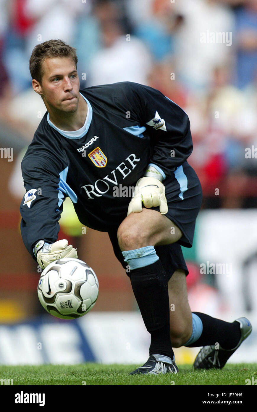 THOMAS SORENSEN ASTON VILLA FC VILLA PARK ASTON BIRMINGHAM ENGLAND 24 August 2003 Stock Photo ...