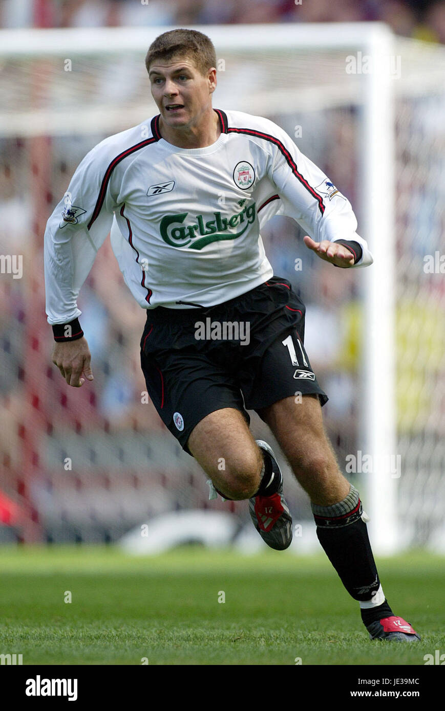 Aston villa v liverpool barf hi-res stock photography and images - Alamy