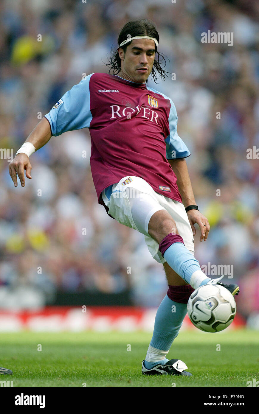 JUAN PABLO ANGEL ASTON VILLA FC VILLA PARK ASTON BIRMINGHAM ENGLAND 24 ...