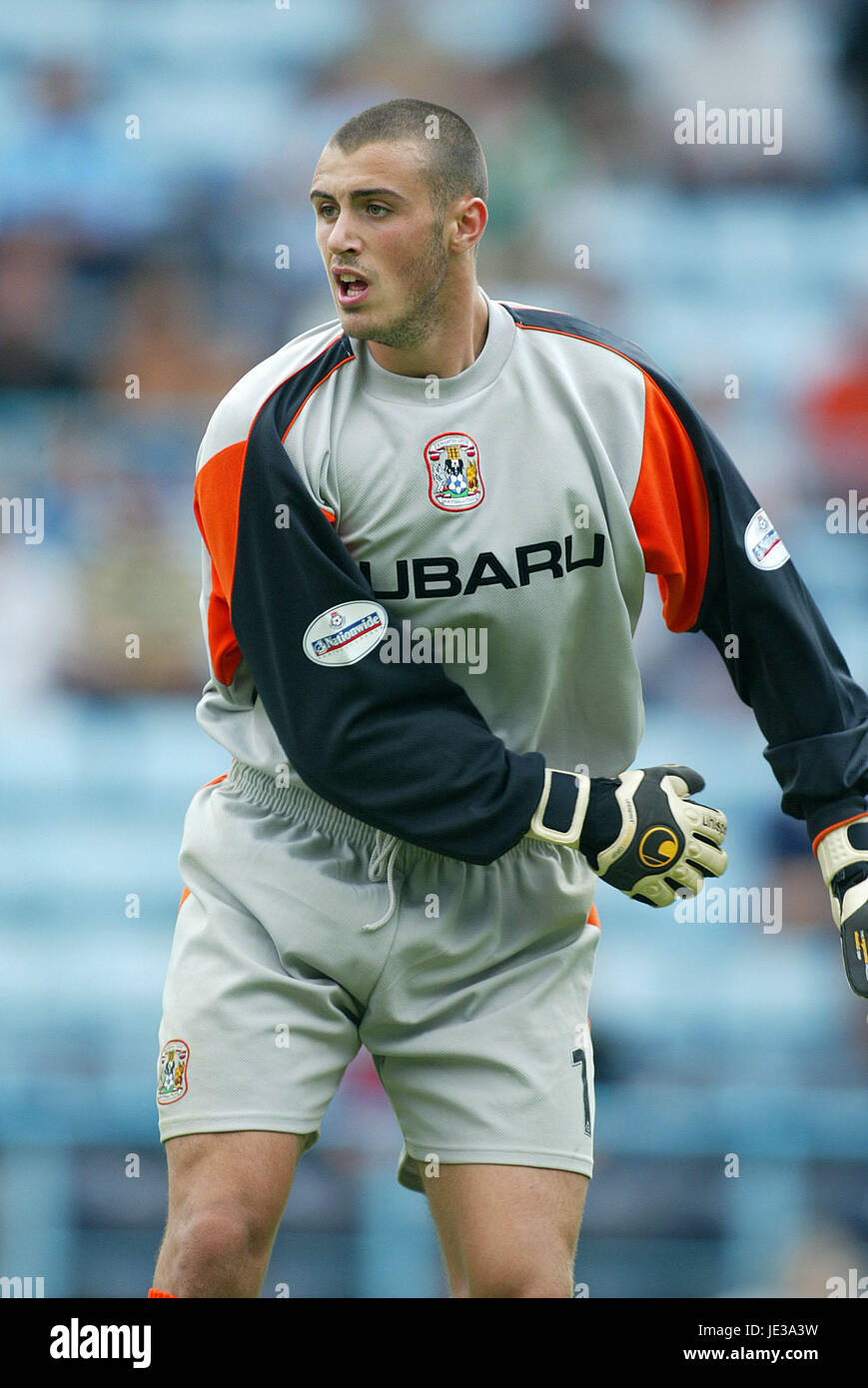 SCOTT SHEARER COVENTRY CITY FC HIGHFIELD ROAD COVENTRY 16 August 2003 Stock Photo - Alamy