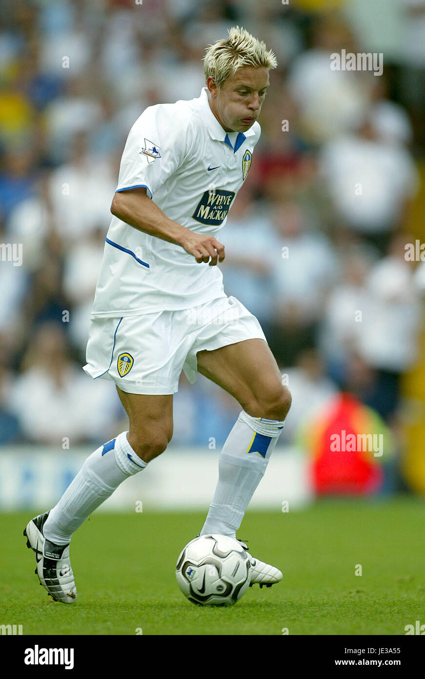 ALAN SMITH LEEDS UNITED FC ELLAND ROAD LEEDS ENGLAND 17 August 2003 ...
