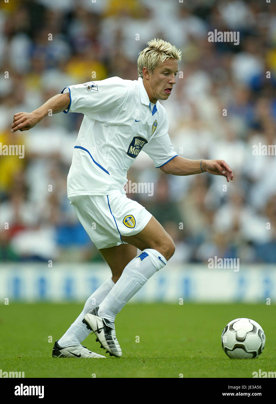 ALAN SMITH LEEDS UNITED FC ELLAND ROAD LEEDS ENGLAND 17 August 2003 ...