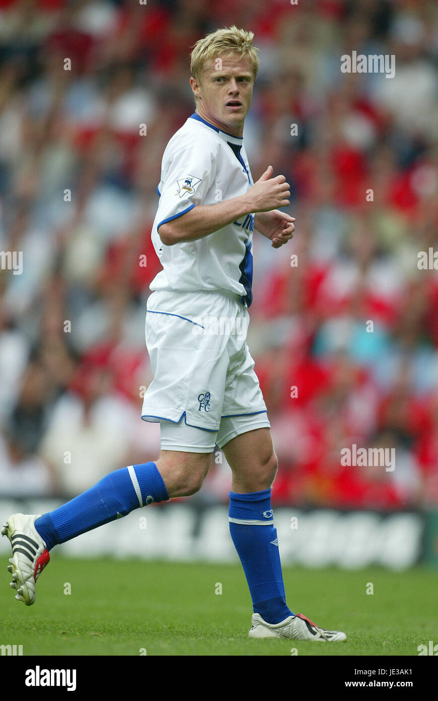 DAMIEN DUFF CHELSEA FC ANFIELD LIVERPOOL ENGLAND 17 August 2003 Stock ...