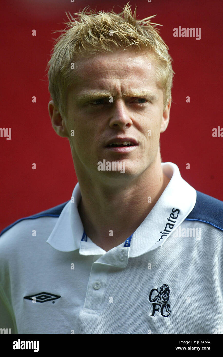 DAMIEN DUFF CHELSEA FC ANFIELD LIVERPOOL ENGLAND 17 August 2003 Stock ...