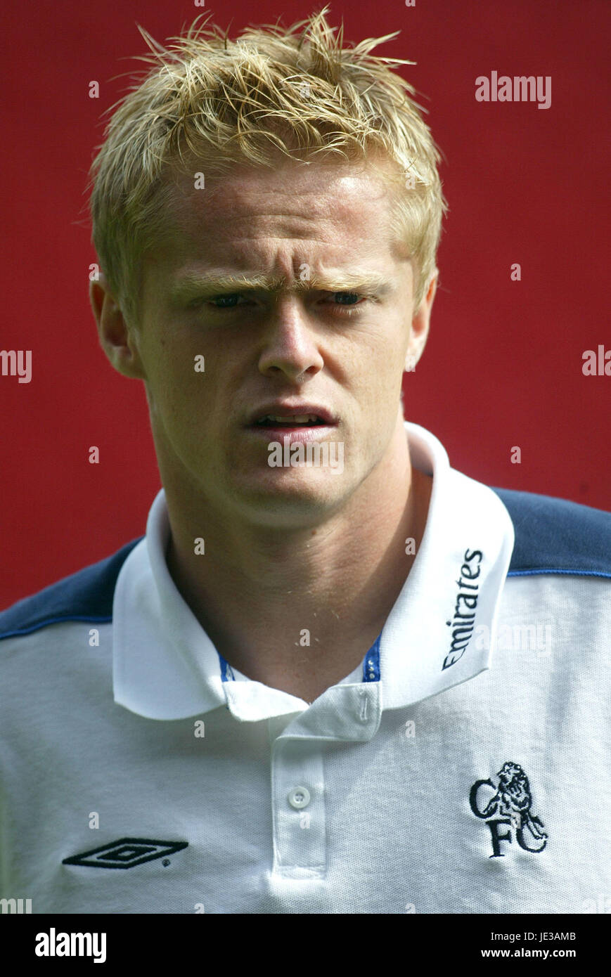 DAMIEN DUFF CHELSEA FC ANFIELD LIVERPOOL ENGLAND 17 August 2003 Stock ...