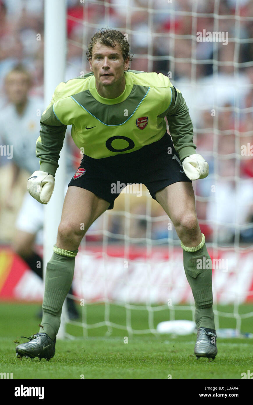 JENS LEHMANN ARSENAL FC MILLENIUM STADIUM CARDIFF WALES 10 August 2003 ...