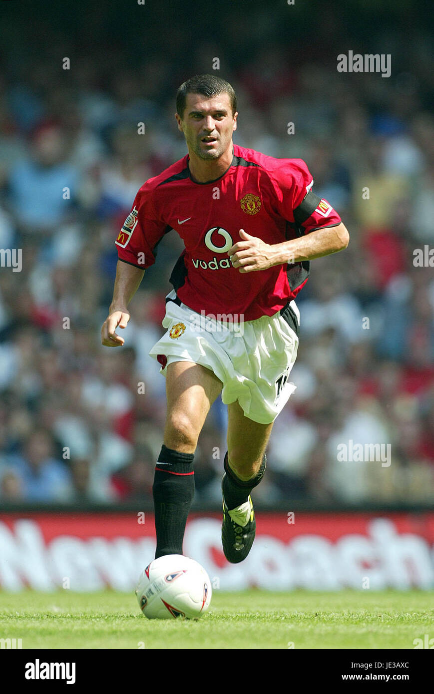 Roy keane manchester united fc hi-res stock photography and images - Alamy