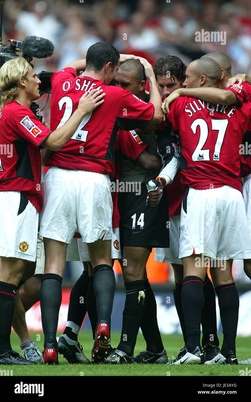 Manchester united players celebration hi-res stock photography and ...