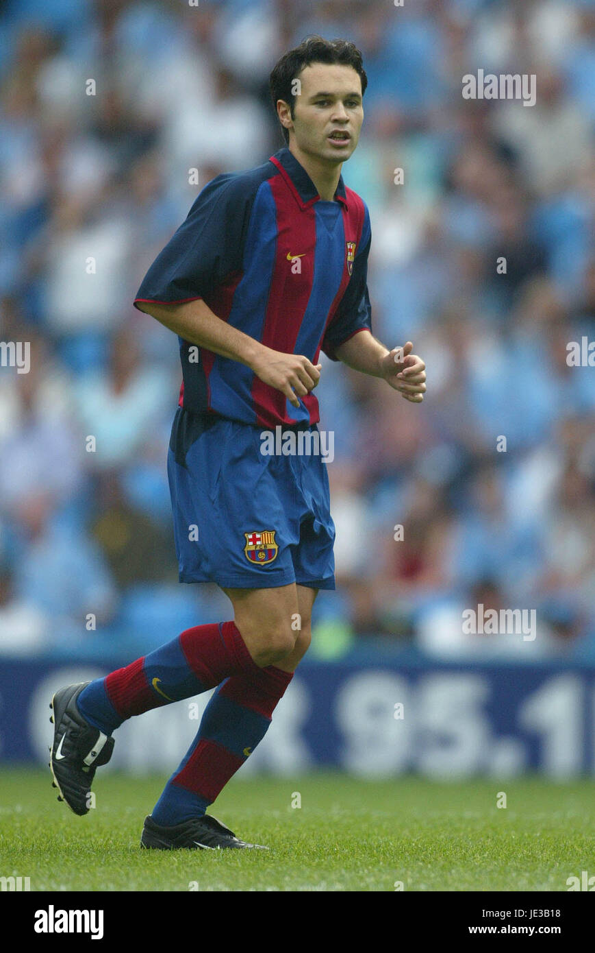 ANDRES INIESTA FC BARCELONA CITY OF MANCHESTER STADIUM MANCHESTER ...
