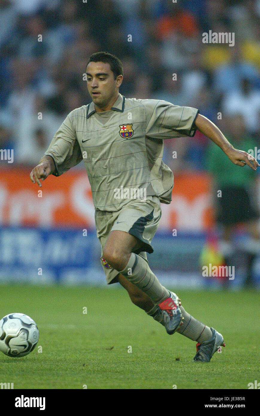 XAVI FC BARCELONA WALKERS STADIUM LEICESTER ENGLAND 08 August 2003 ...