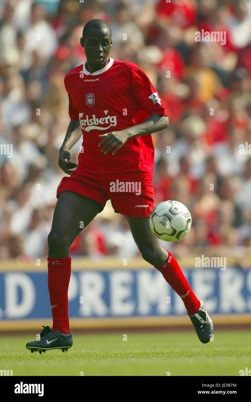 Anfield djimi traore hi-res stock photography and images - Alamy