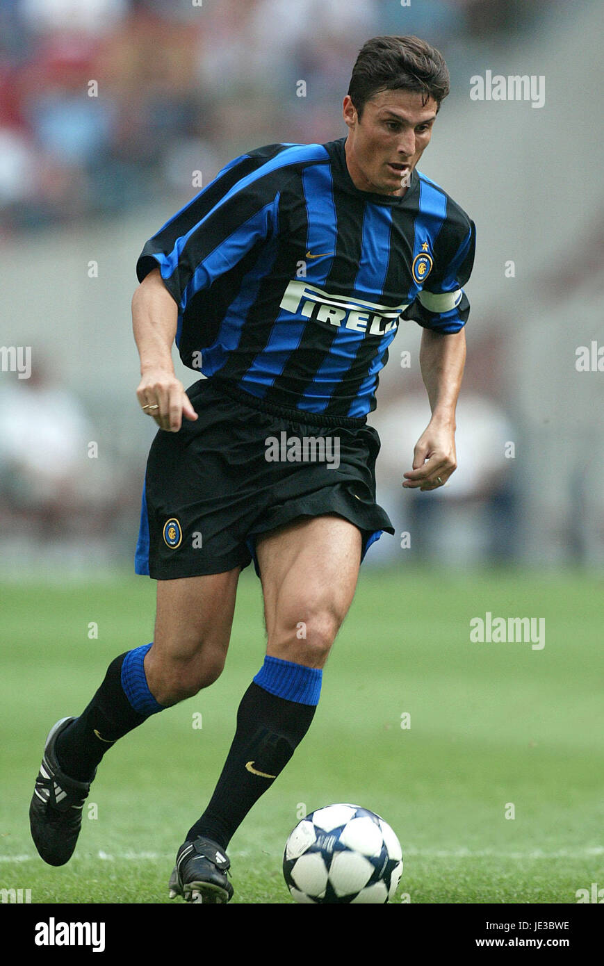 JAVIER ZANETTI INTER MILAN FC AMSTERDAM ARENA AMSTERDAM HOLLAND 01 ...