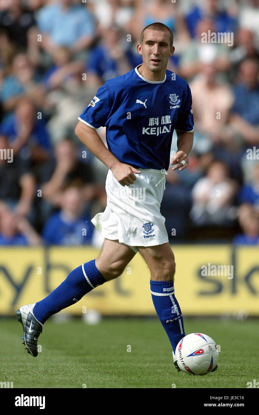 Alan ball of everton hi-res stock photography and images - Alamy