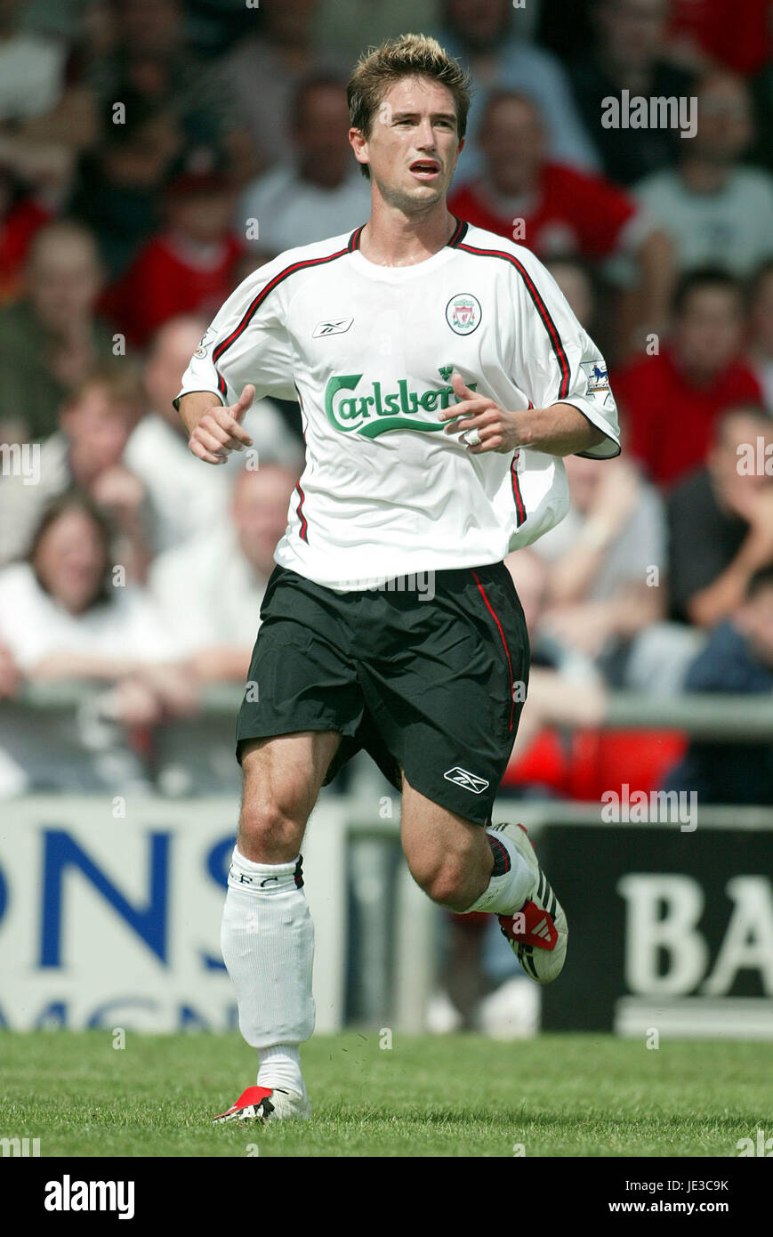 HARRY KEWELL LIVERPOOL FC CREWE ENGLAND 19 July 2003 Stock Photo - Alamy