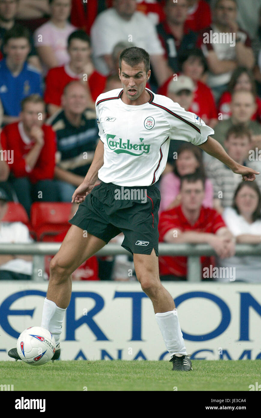 MARKUS BABBEL LIVERPOOL FC CREWE ENGLAND 19 July 2003 Stock Photo - Alamy