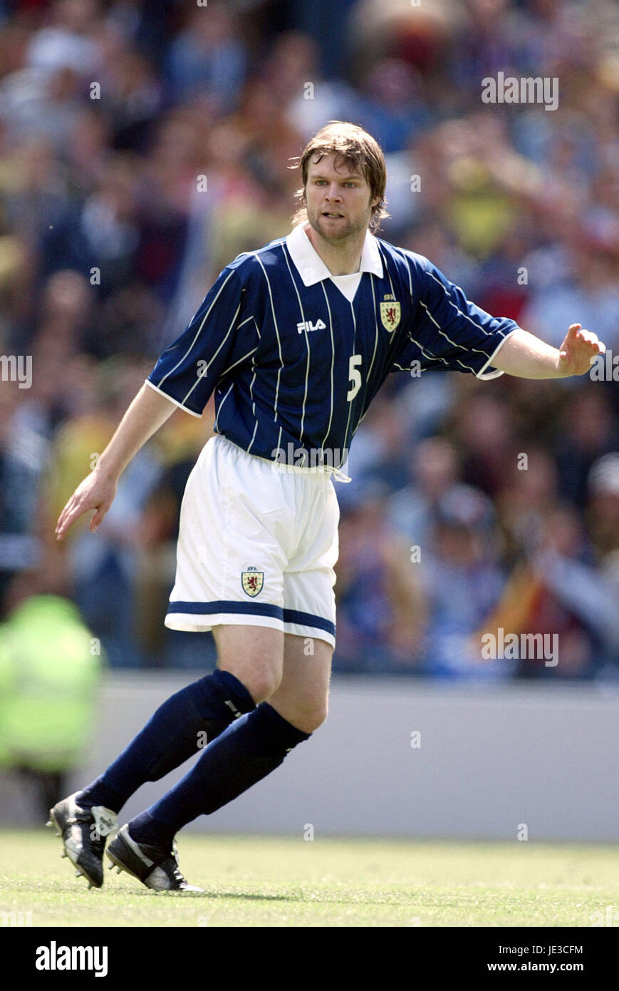 STEVEN PRESSLEY SCOTLAND & HEART OF MIDLOTHIAN HAMPDEN PARK GLASGOW ...
