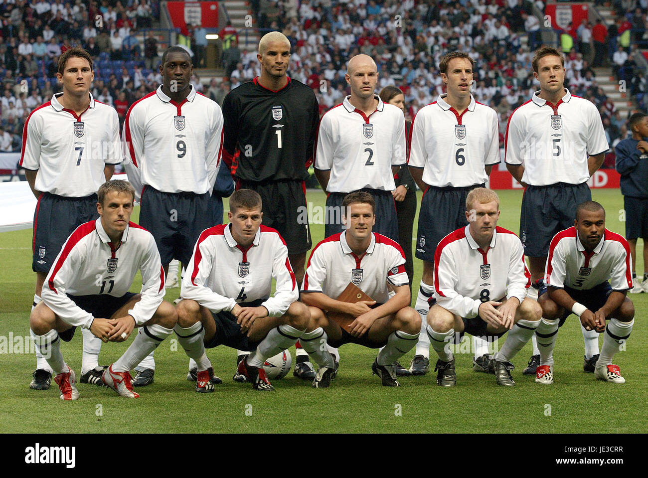 ENGLAND TEAM GROUP ENGLAND TEAM GROUP WALKERS STADIUM LEICESTER ENGLAND ...