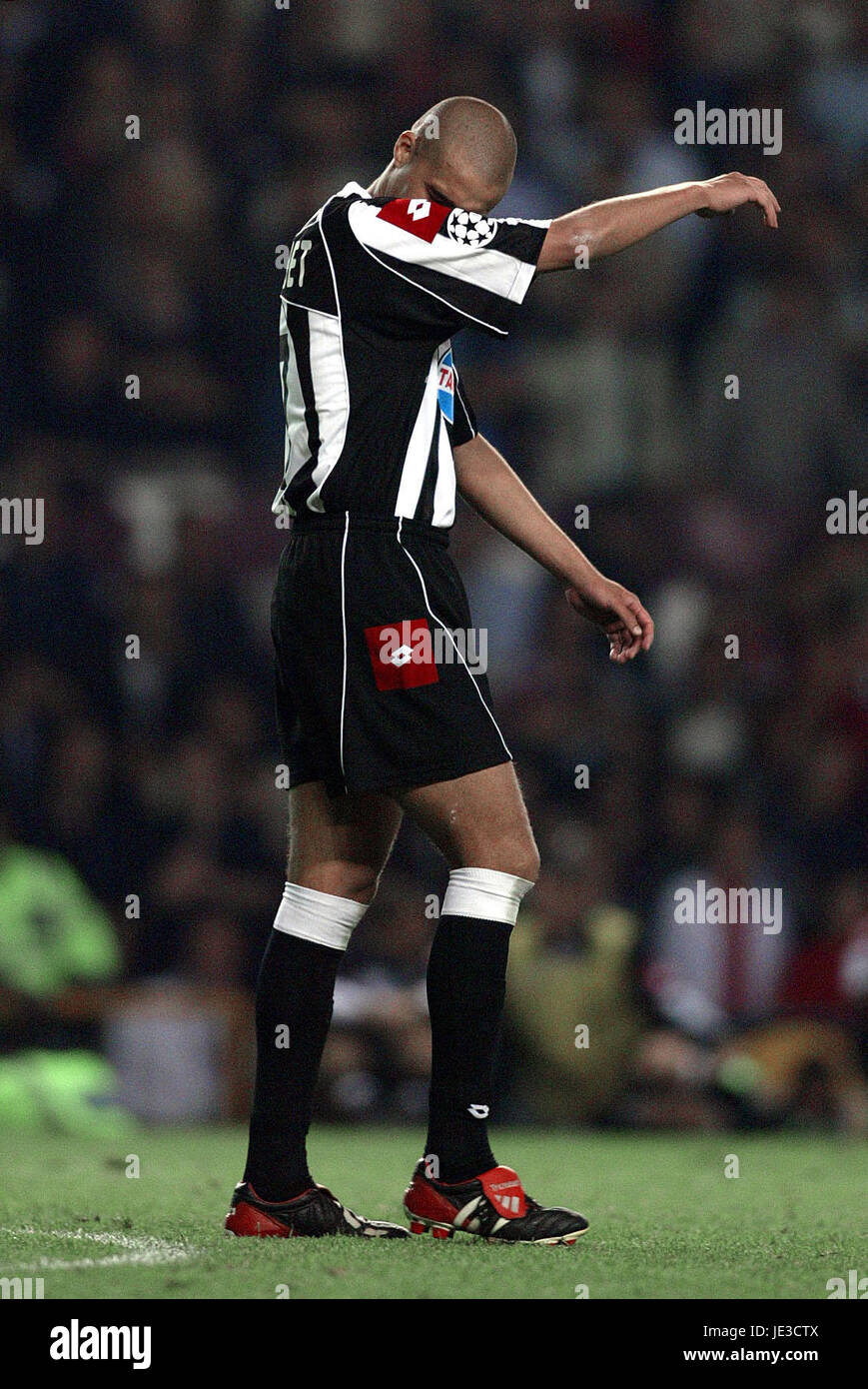 DAVID TREZEGUET JUVENTUS V AC MILAN OLD TRAFFORD MANCHESTER ENGLAND 28 ...