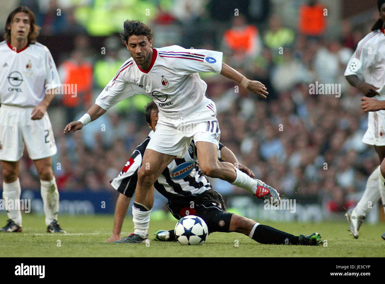 RUI COSTA AC MILAN OLD TRAFFORD MANCESTER ENGLAND 28 May 2003 Stock ...