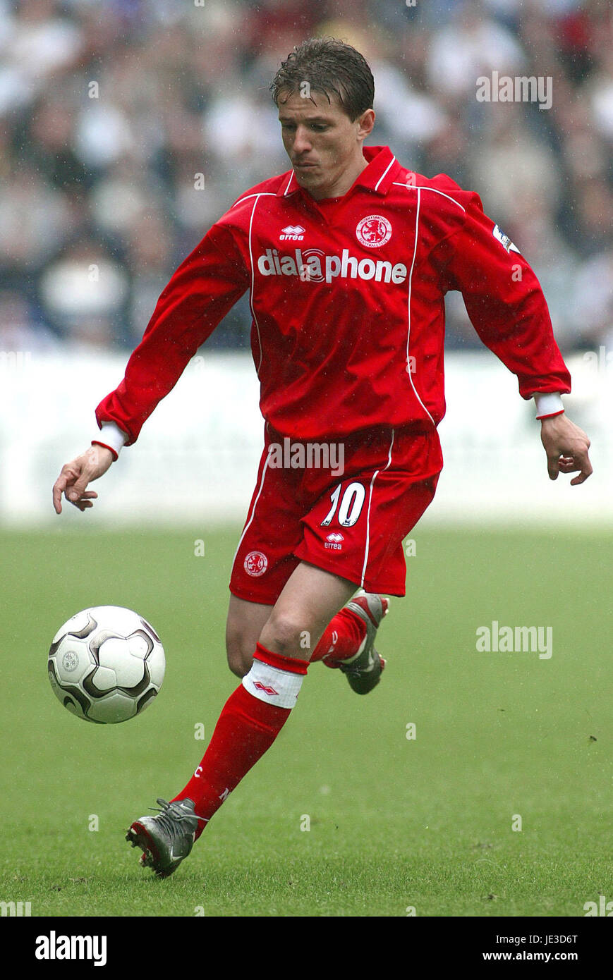 Juninho bolton hi-res stock photography and images - Alamy