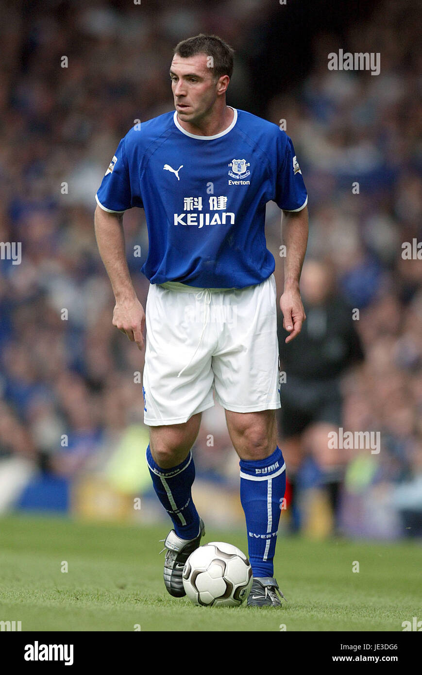 DAVID UNSWORTH EVERTON FC GOODISON PARK EVERTON 11 May 2003 Stock Photo ...