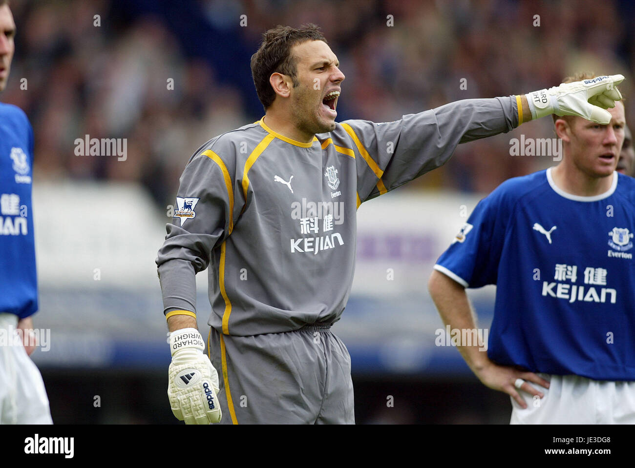 RICHARD WRIGHT EVERTON FC GOODISON PARK EVERTON 11 May 2003 Stock Photo ...