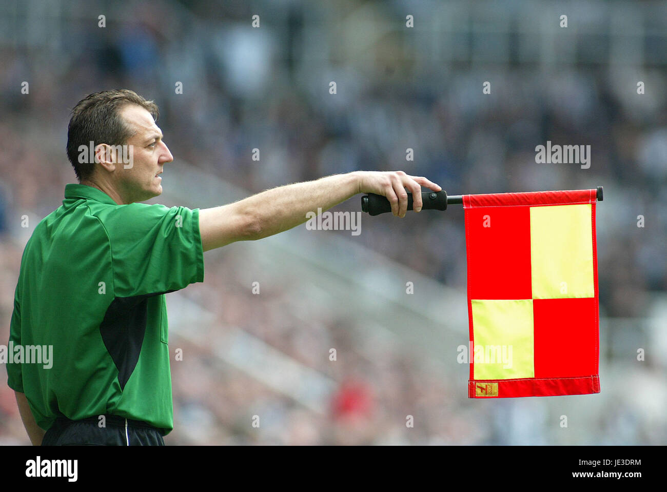 The linesman hi-res stock photography and images - Alamy