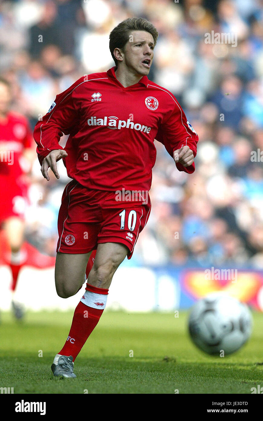 Maine road fc hi-res stock photography and images - Alamy