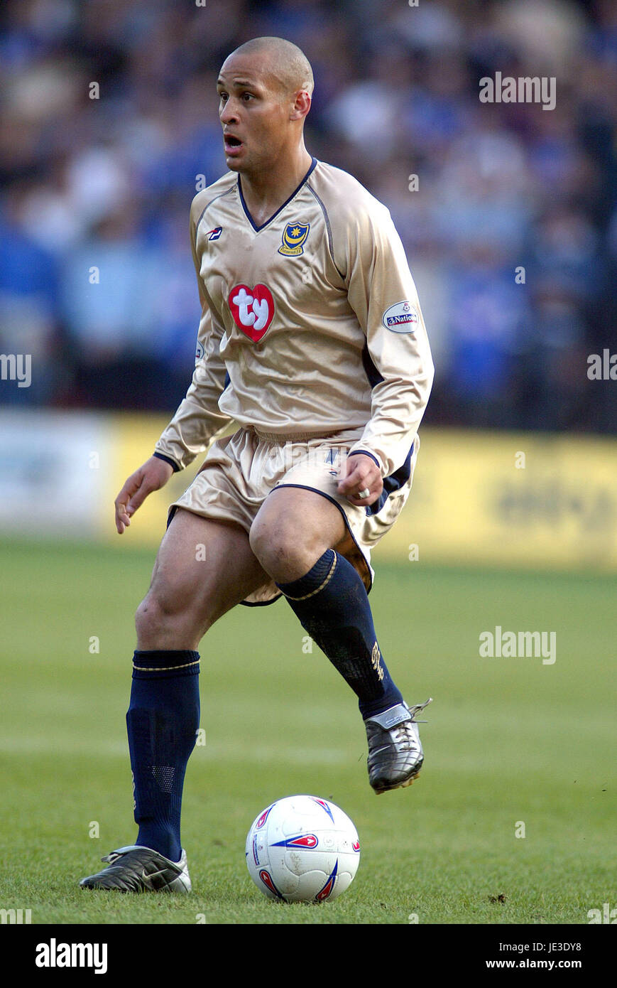 Nigel quashie portsmouth hi-res stock photography and images - Alamy