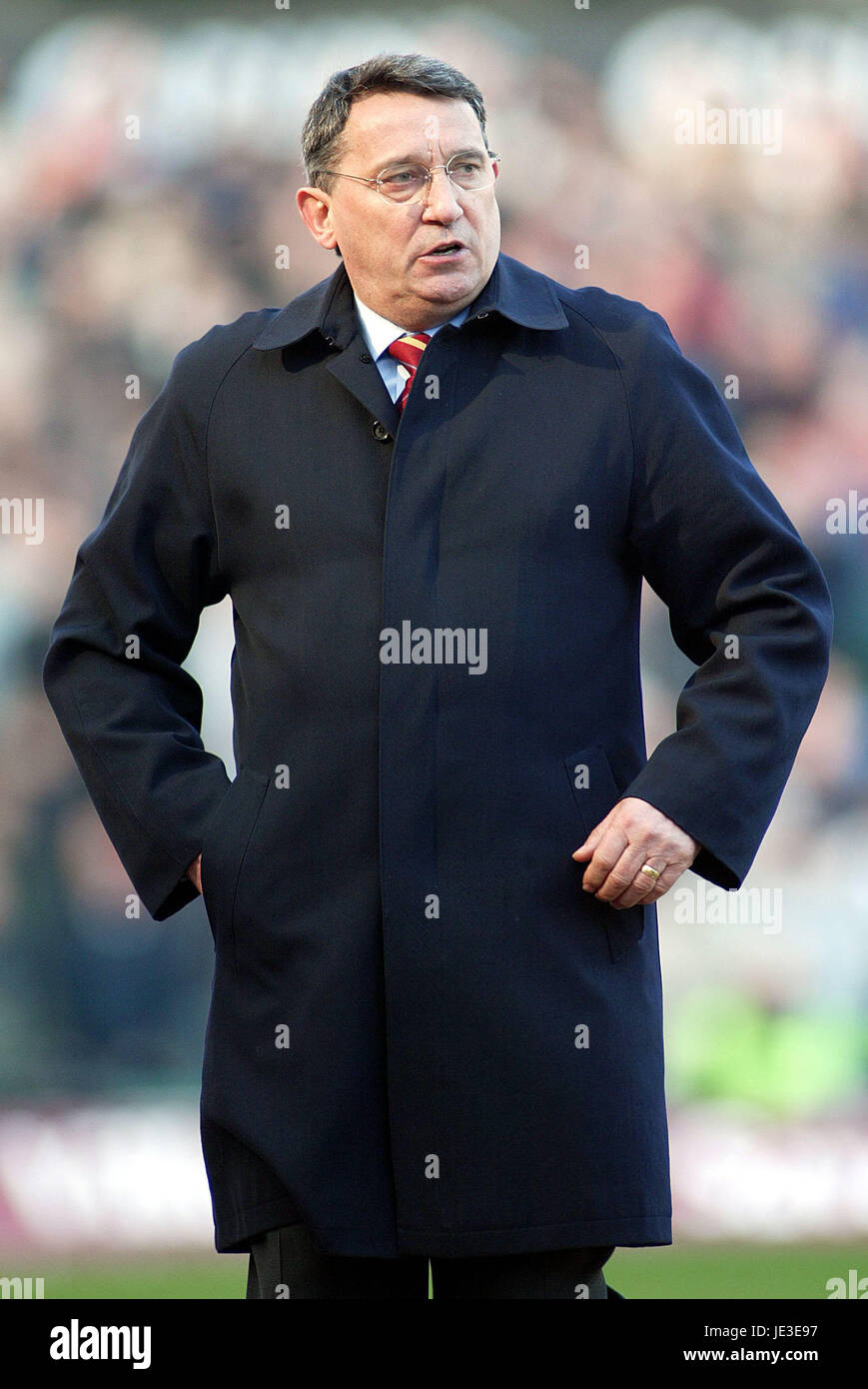GRAHAM TAYLOR ASTON VILLA FC MANAGER VILLA PARK ASTON BIRMINGHAM ...