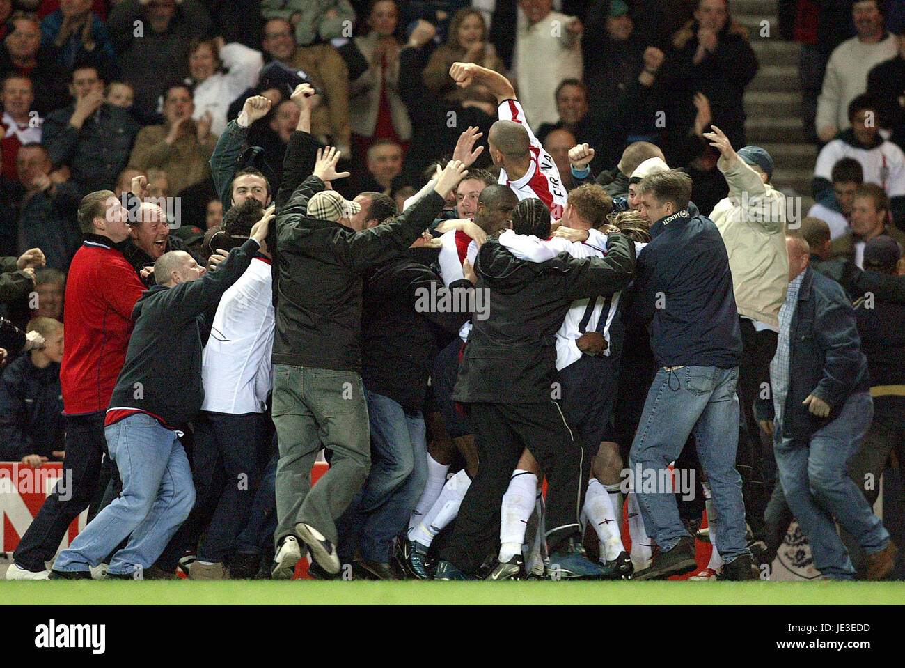 ENGLAND FAN'S INVADE PITCH ENGLAND V TURKEY THE STADIUM OF LIGHT ...