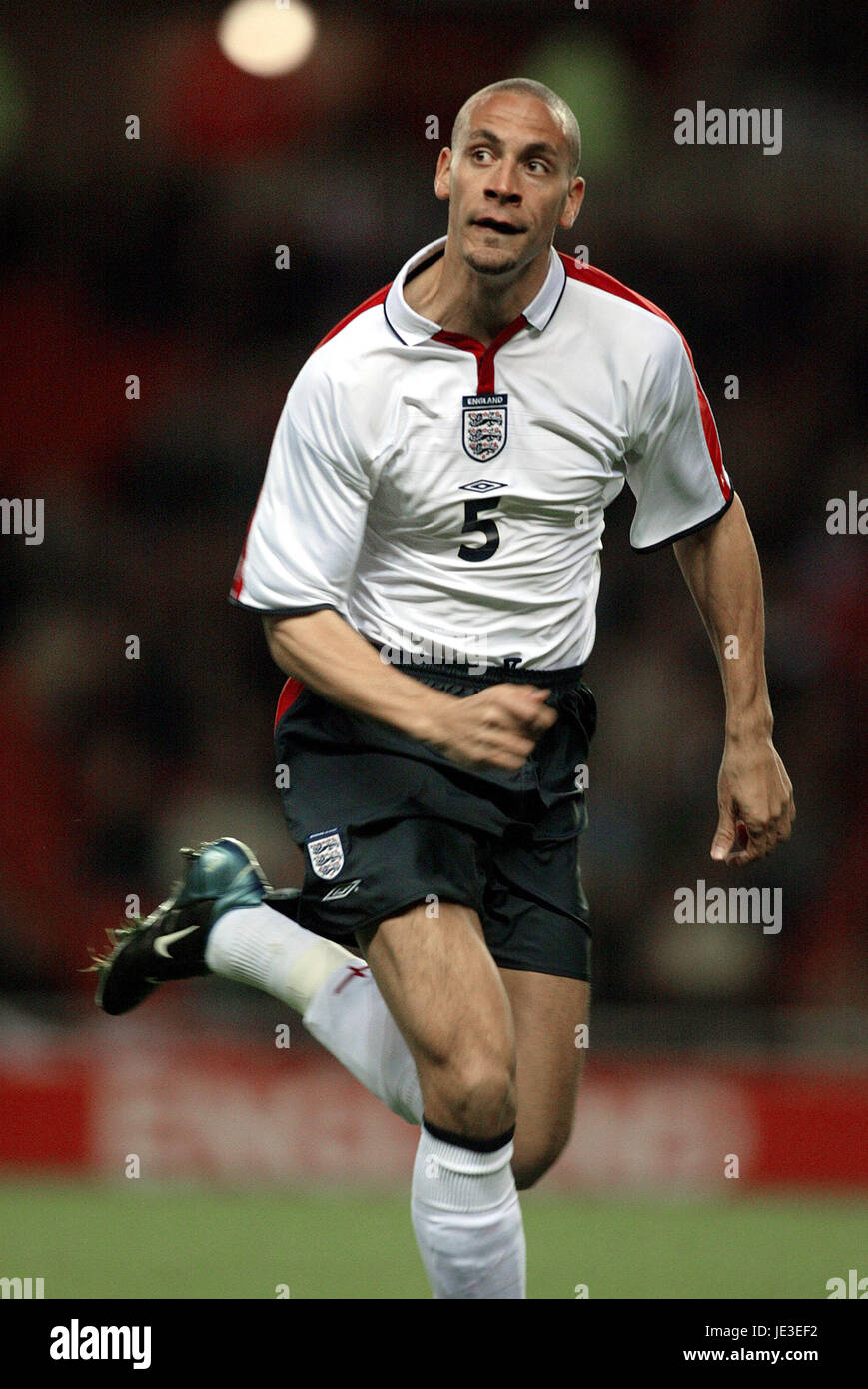 Rio Ferdinand 2003 England High Resolution Stock Photography and Images ...