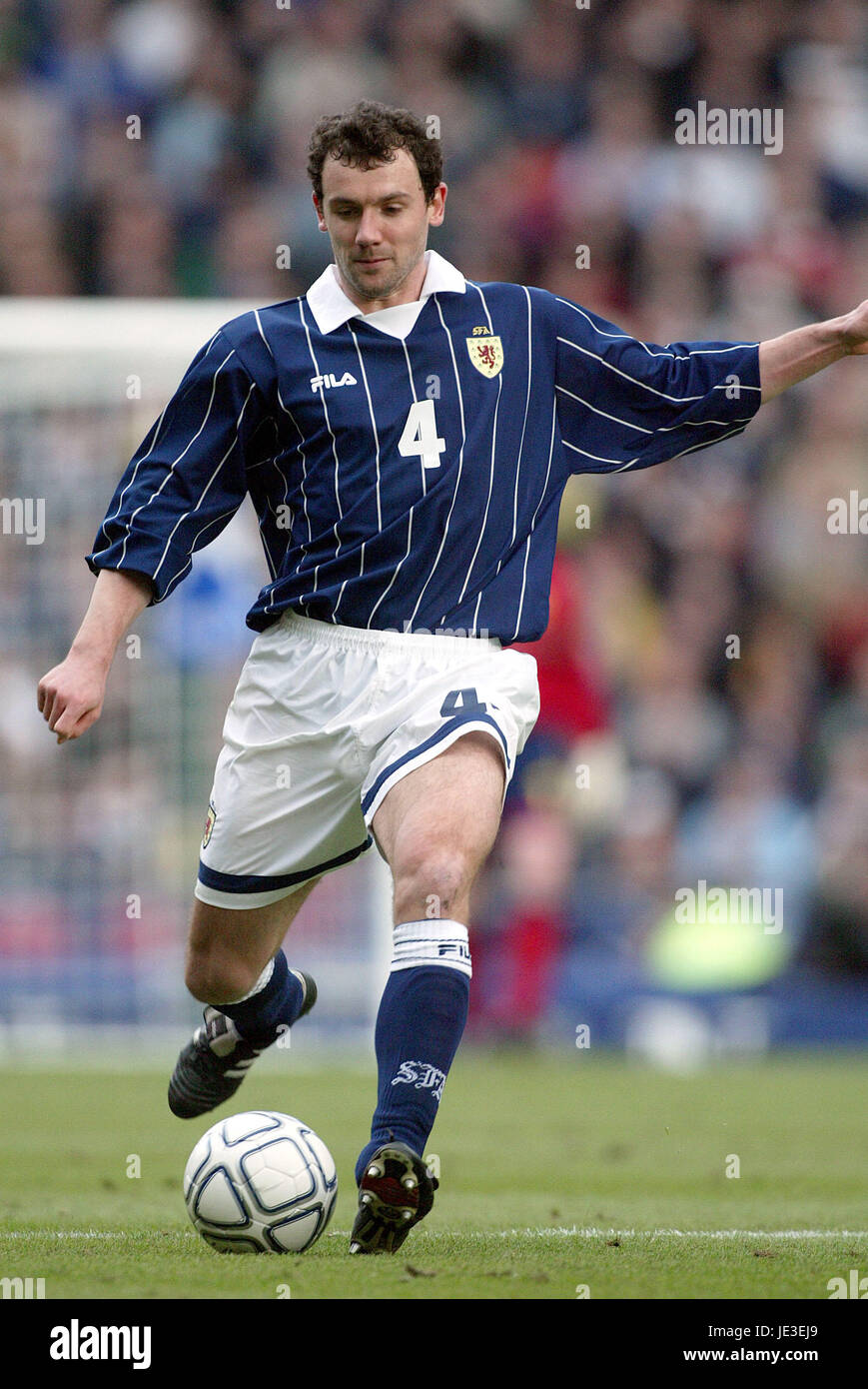 CHRISTIAN DAILLY SCOTLAND & WEST HAM UNITED FC HAMPDEN PARK GLASGOW ...