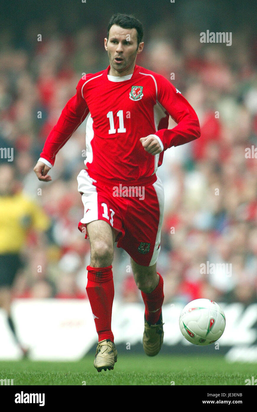 RYAN GIGGS WALES & MANCHESTER UNITED FC MILLENNIUM STADIUM CARDIFF ...