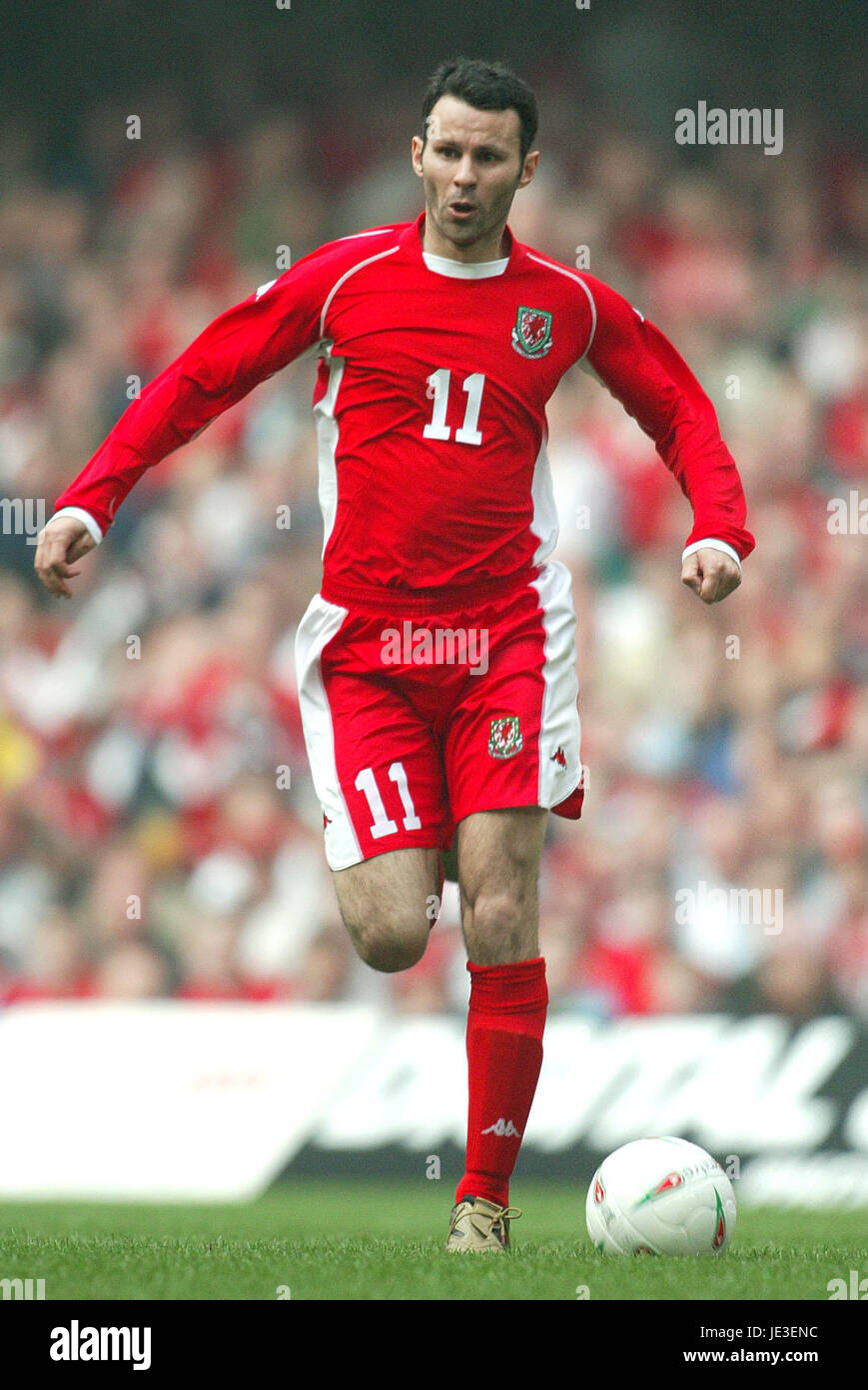 RYAN GIGGS WALES & MANCHESTER UNITED FC MILLENNIUM STADIUM CARDIFF ...