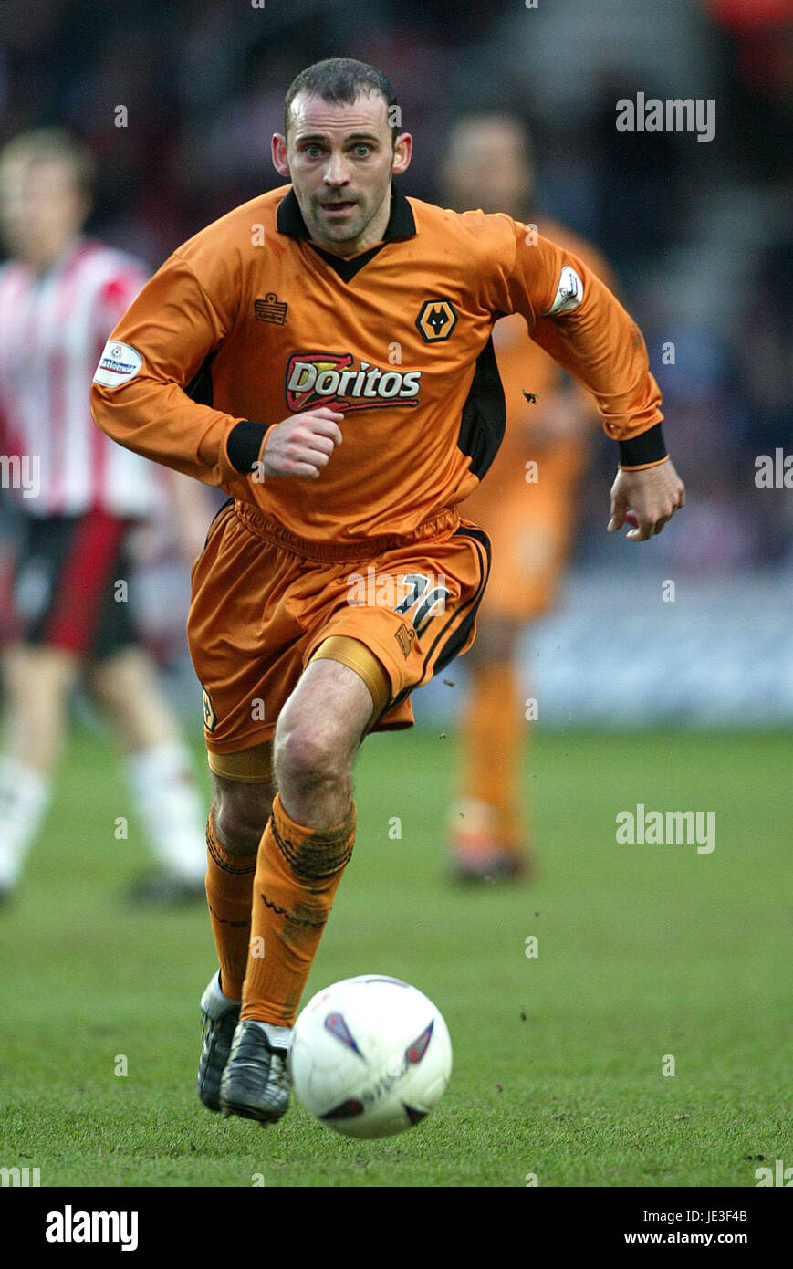 COLIN CAMERON WOLVERHAMPTON WANDERERS FC ST. MARYS STADIUM SOUTHAMPTON ...