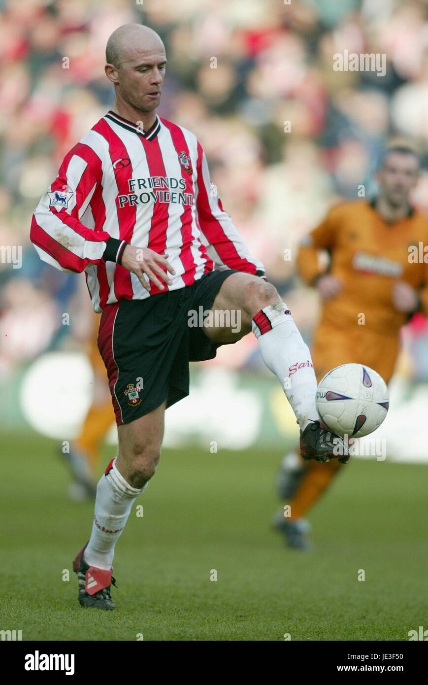 CHRIS MARSDEN SOUTHAMPTON FC ST. MARYS STADIUM SOUTHAMPTON ENGLAND 09 ...