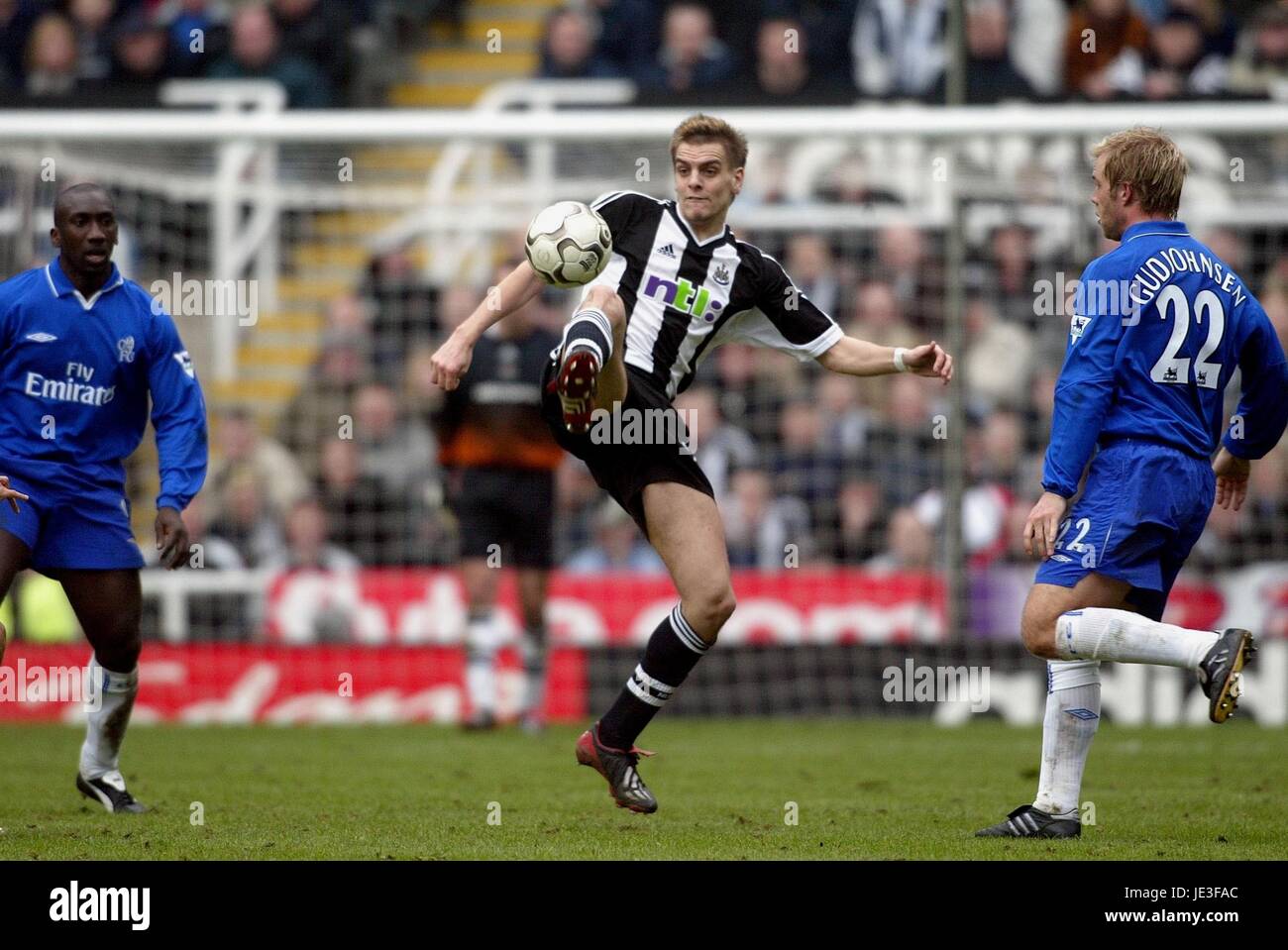 JONATHAN WOODGATE NEWCASTLE UNITED FC ST JAMES PARK NEWCASTLE ENGLAND ...