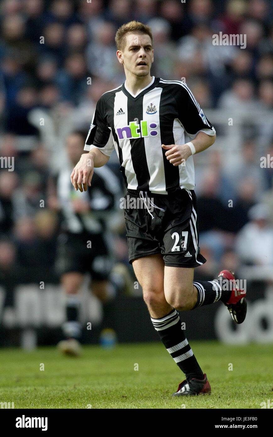 JONATHAN WOODGATE NEWCASTLE UNITED FC ST JAMES PARK NEWCASTLE ENGLAND ...