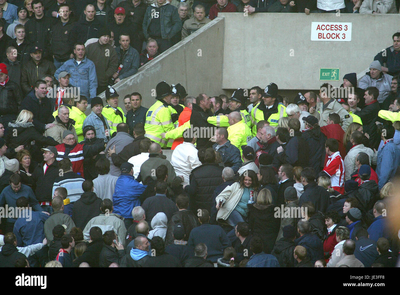 Football crowd trouble hi-res stock photography and images - Alamy