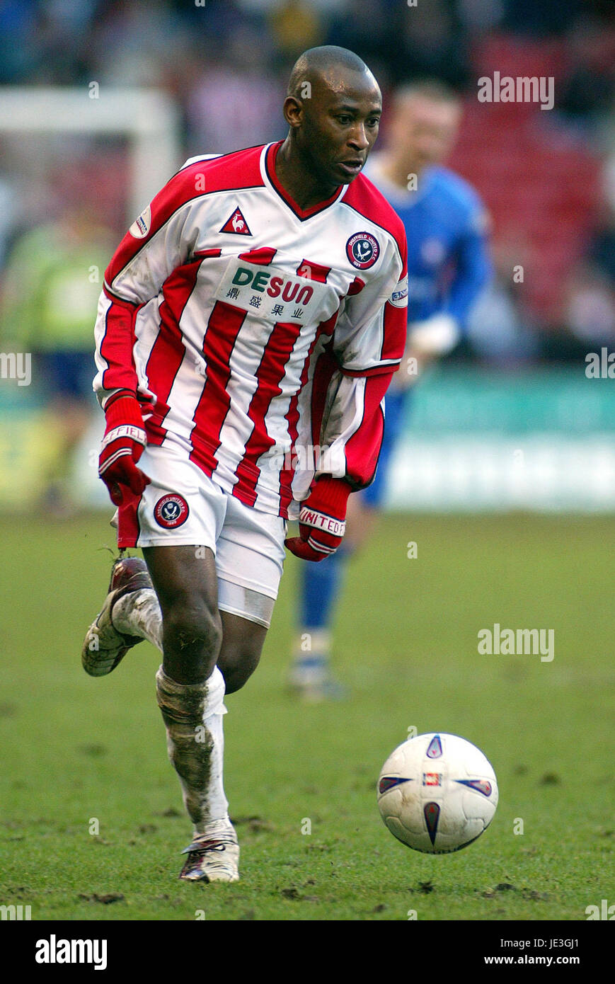 PETER NDLOVU SHEFFIELD UNITED FC BRAMALL LANE SHEFFIELD ENGLAND 25 ...