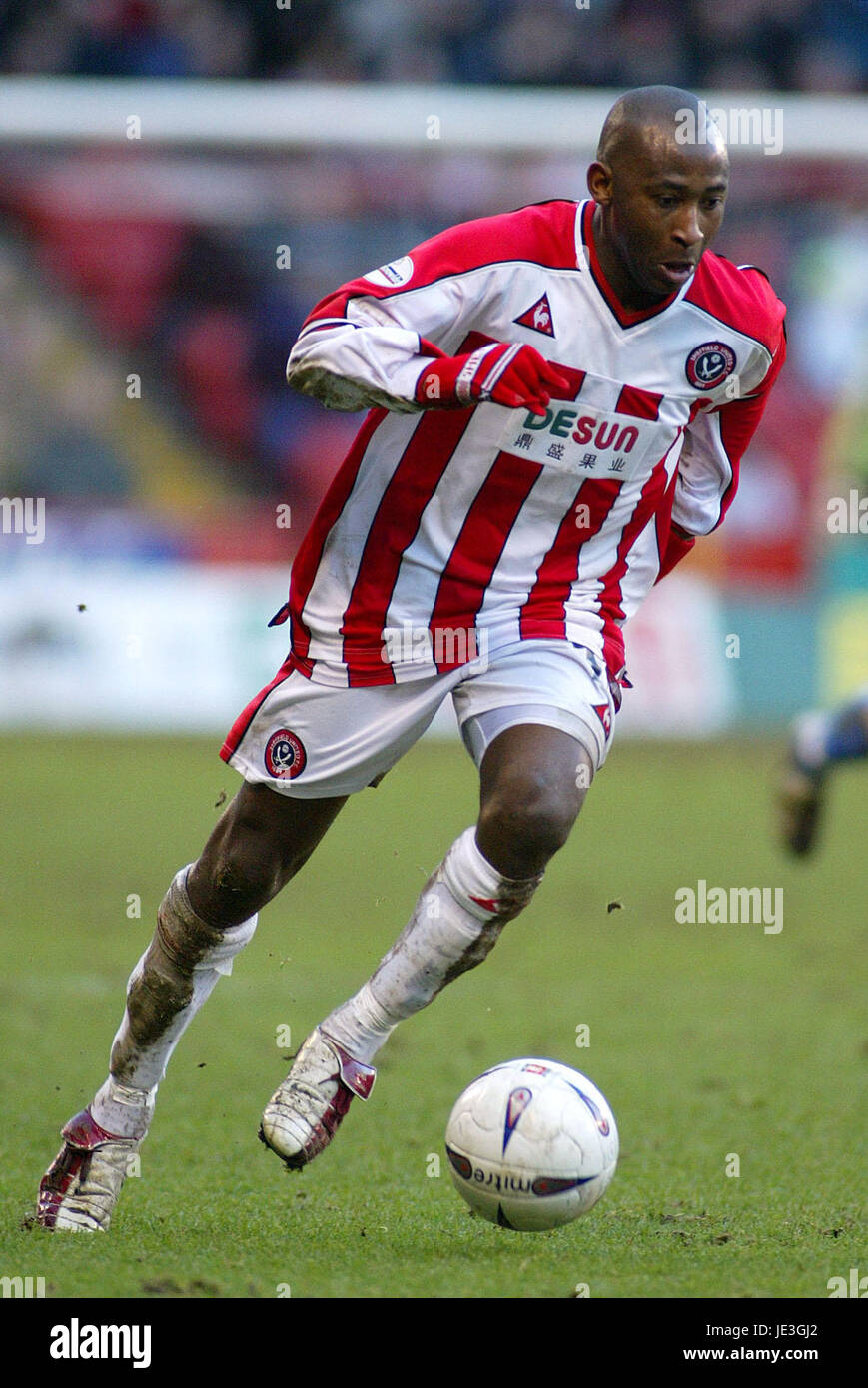 Peter Ndlovu Stock Photos & Peter Ndlovu Stock Images - Alamy