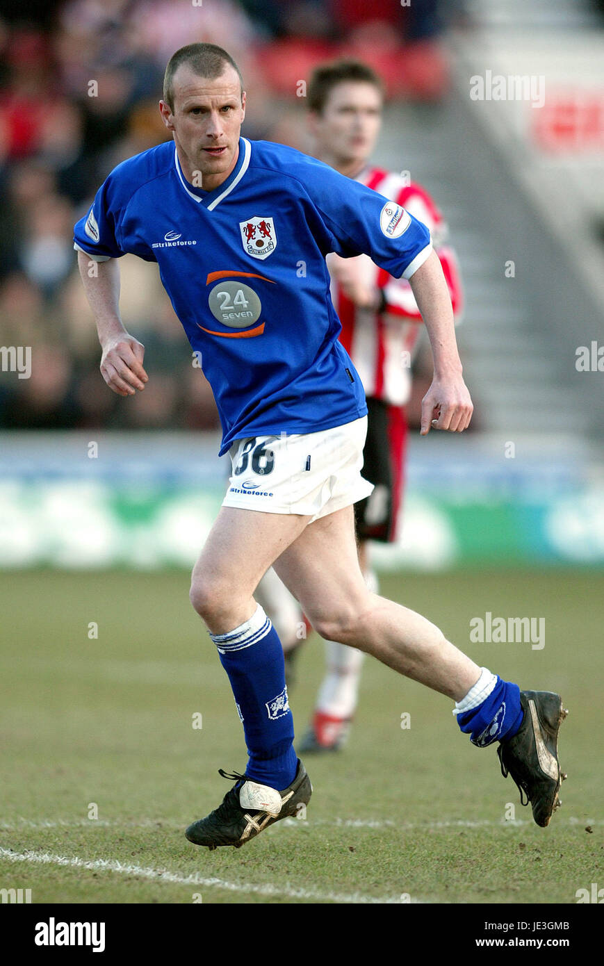 STEVE CLARIDGE MILLWALL FC ST MARY'S STADIUM SOUTHAMPTON ENGLAND 25 ...