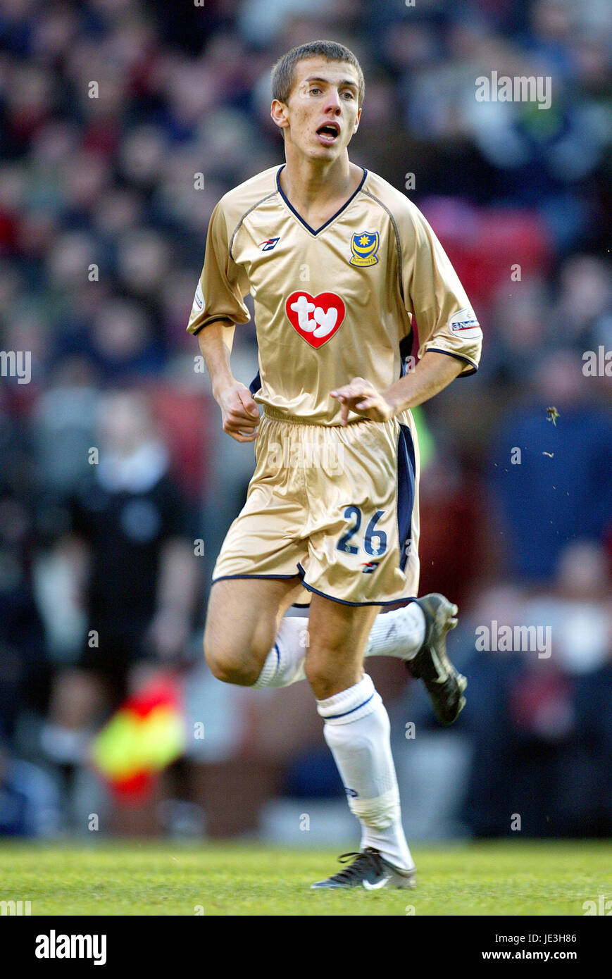 GARY O'NEIL PORTSMOUTH FC OLD TRAFFORD MANCESTER 04 January 2003 Stock ...