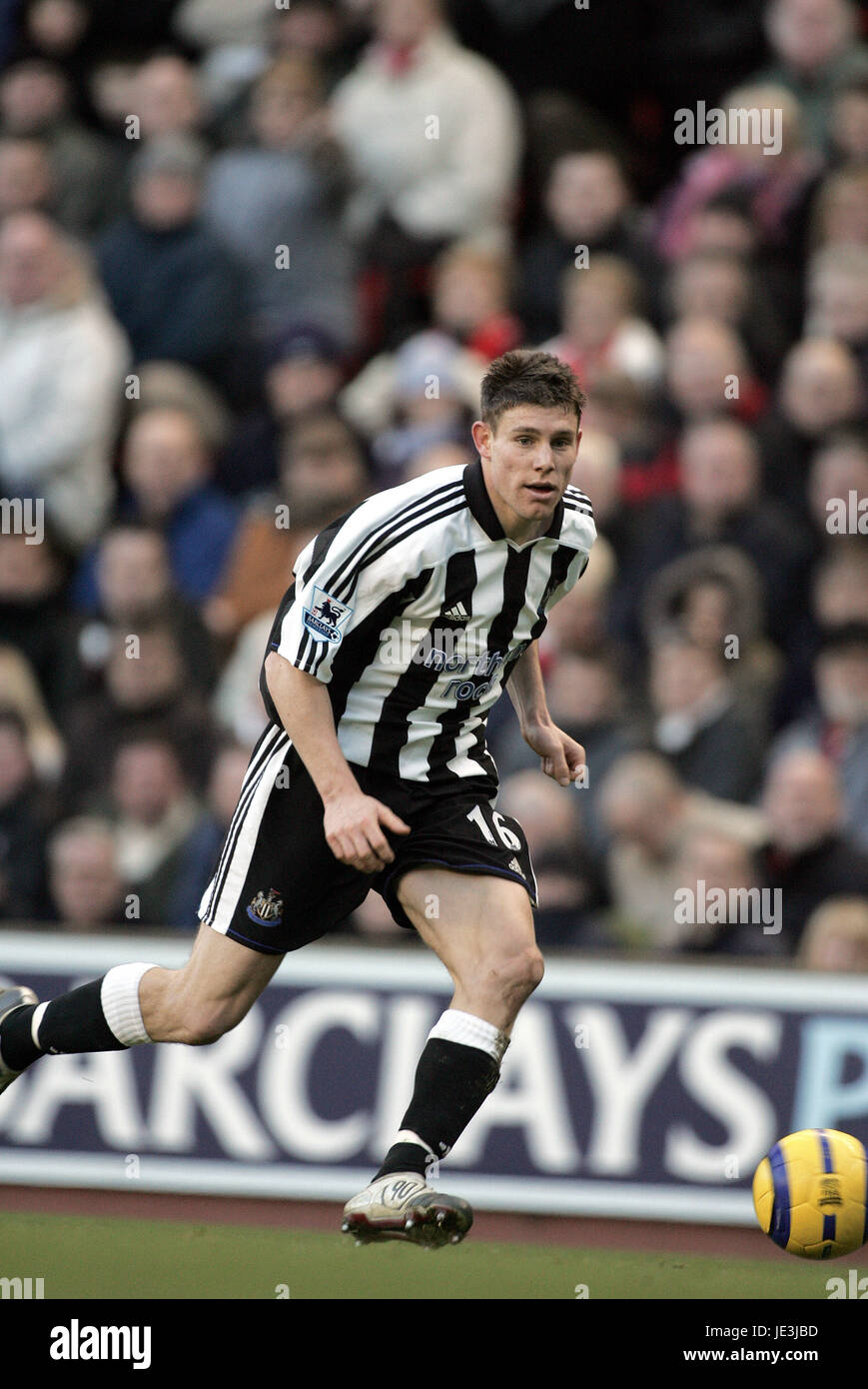 James milner newcastle united fc hi-res stock photography and images ...