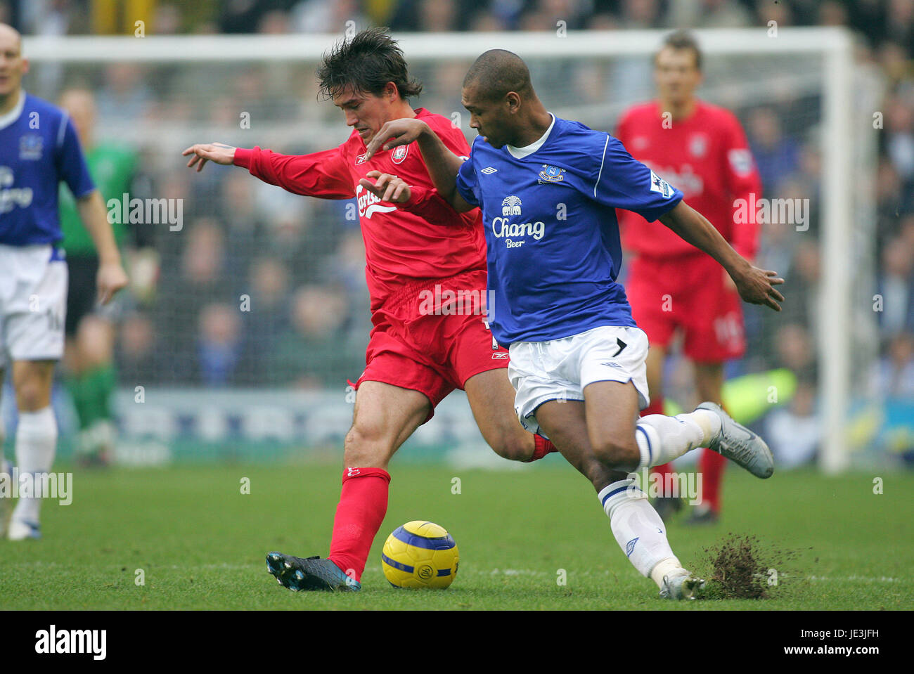 HARRY KEWELL & MARCUS BENT EVERTON V LIVERPOOL GOODISON PARK LIVERPOOL ...