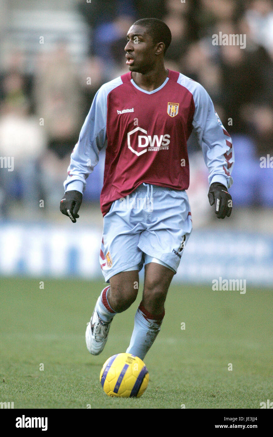 Jlloyd samuel aston villa hi-res stock photography and images - Alamy